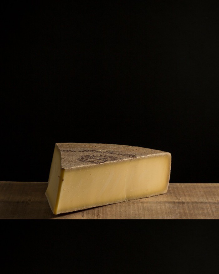 L'Etivaz AOP - fromage d'Alpage | Fromageries Philippe Olivier