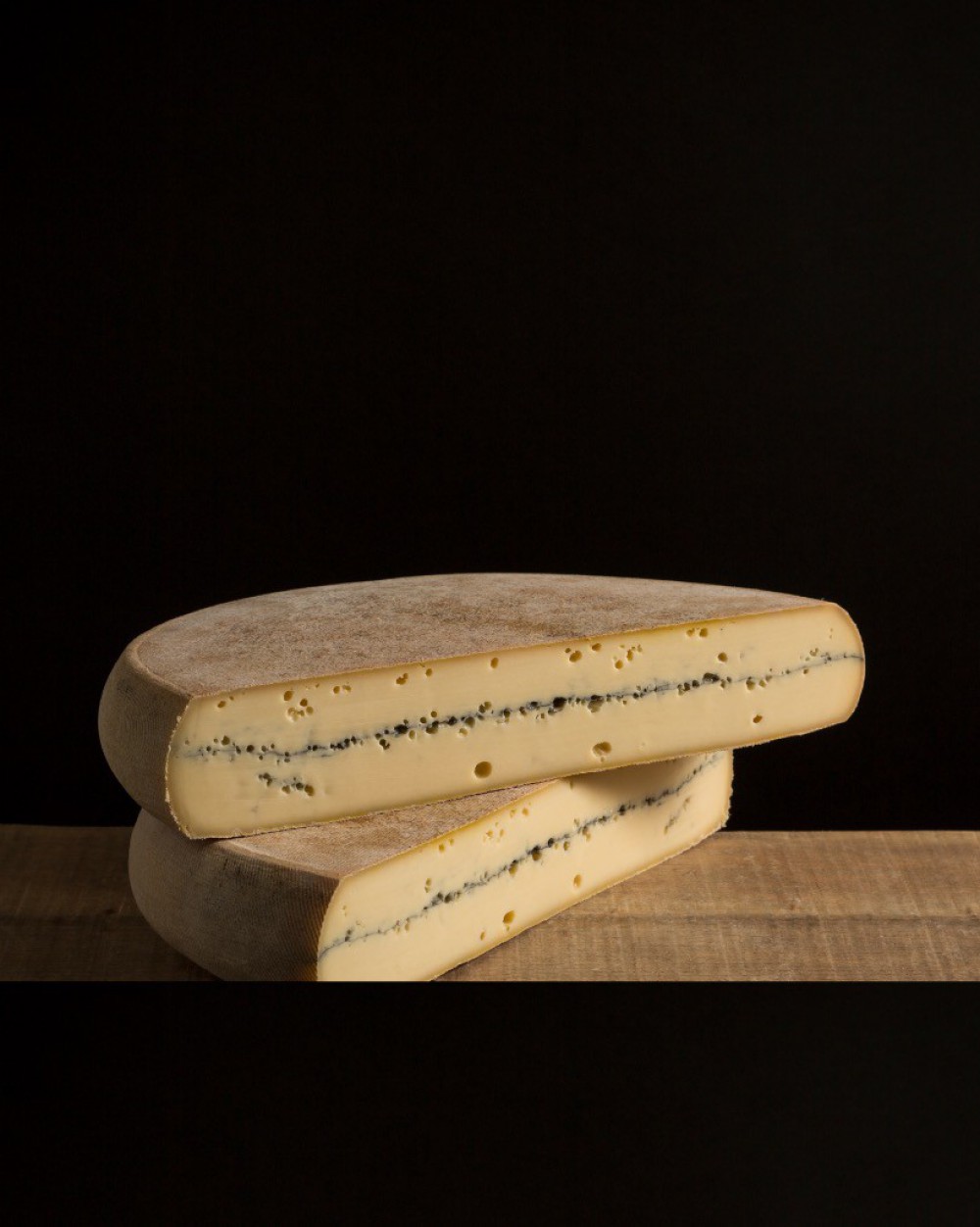 Morbier au lait cru AOP | Fromageries Philippe Olivier